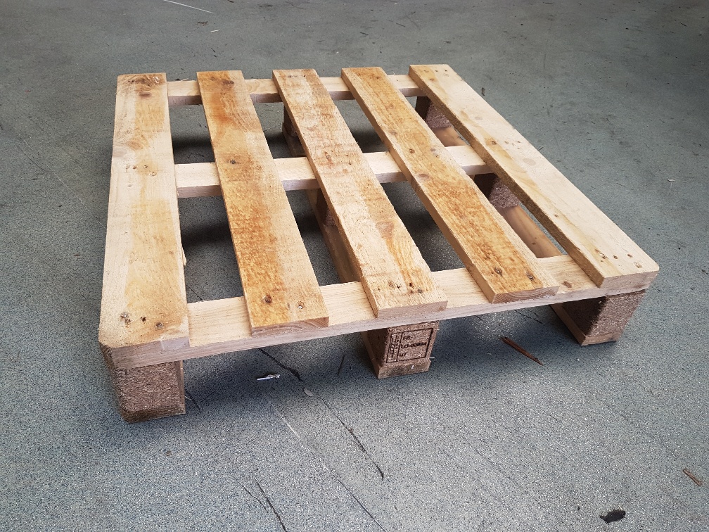 Gebruikte pallets 80x80cm pallets bij Pallet Plaza op voorraad